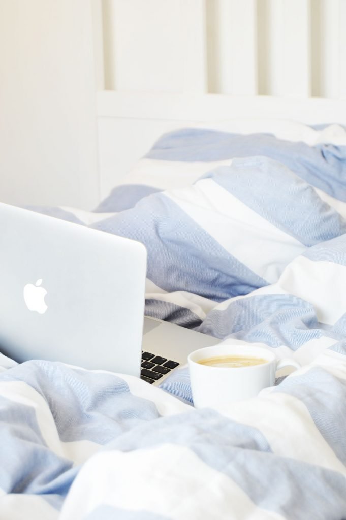 5 Ways to Make Monday Better - Ela BellaWorld